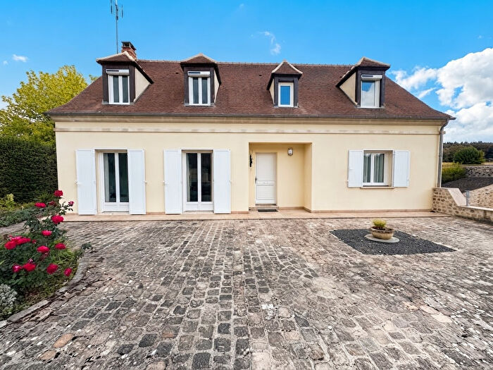 Villers-Saint-Frambourg - Maison 6 pièces à vendre