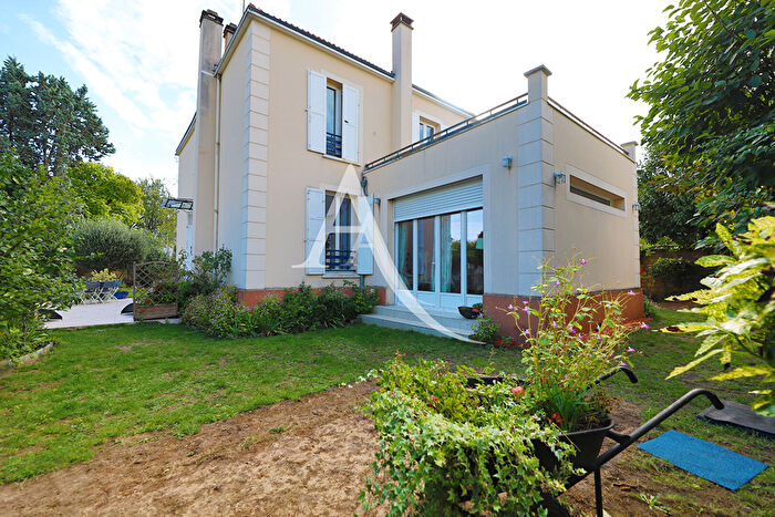 Montesson, Centre-ville : Maison 7 pièces à vendre