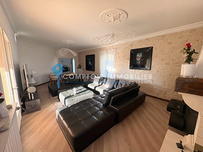 Maison à vendre - Juvignac - 5 pièces - 4 chambres