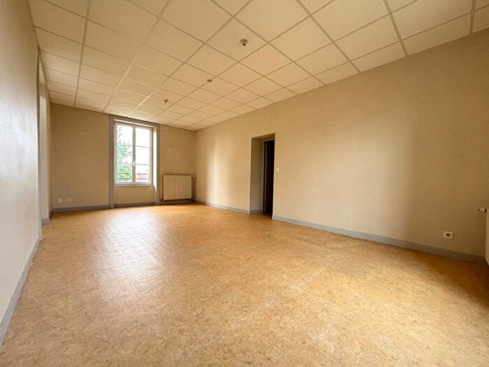 Appartement 4 pièces à Hauterive, à louer