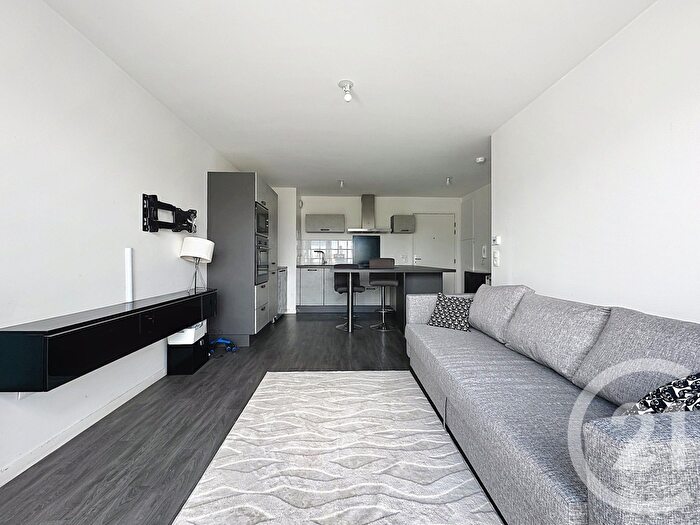 Appartement 2 pièces à Thiais, Belle Epine, à vendre