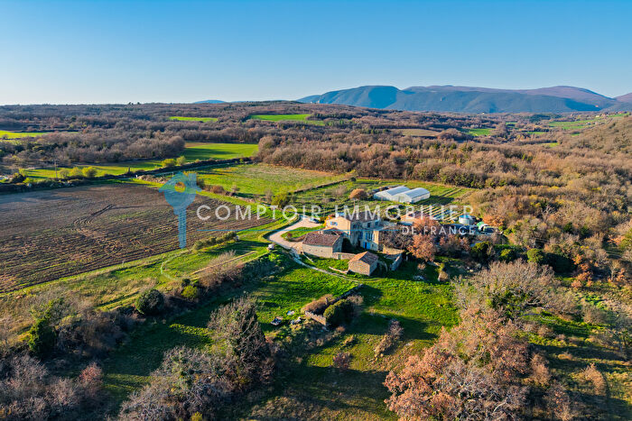 Maison à vendre - Saint-Martin-de-Castillon - 8 pièces - 5 chambres