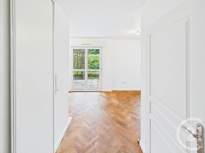 Appartement à vendre - Trappes, Centre-ville, Jaurès, Gare - 1 pièce