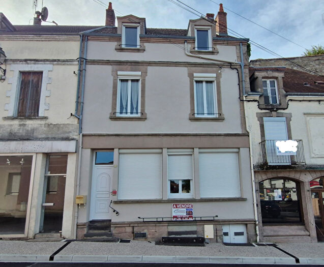 Luzy - Maison 6 pièces à vendre