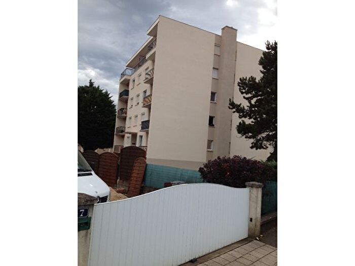 Appartement à louer - Chevigny-Saint-Sauveur - 2 pièces - 1 chambre