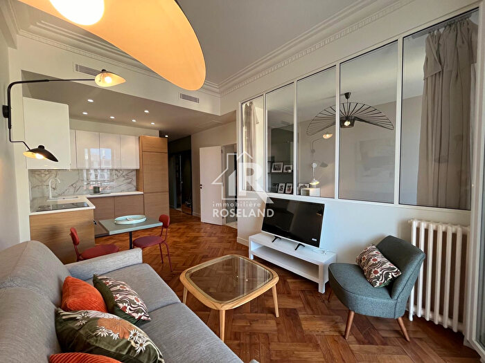 Appartement à louer - Nice, Médecin - 2 pièces - 1 chambre