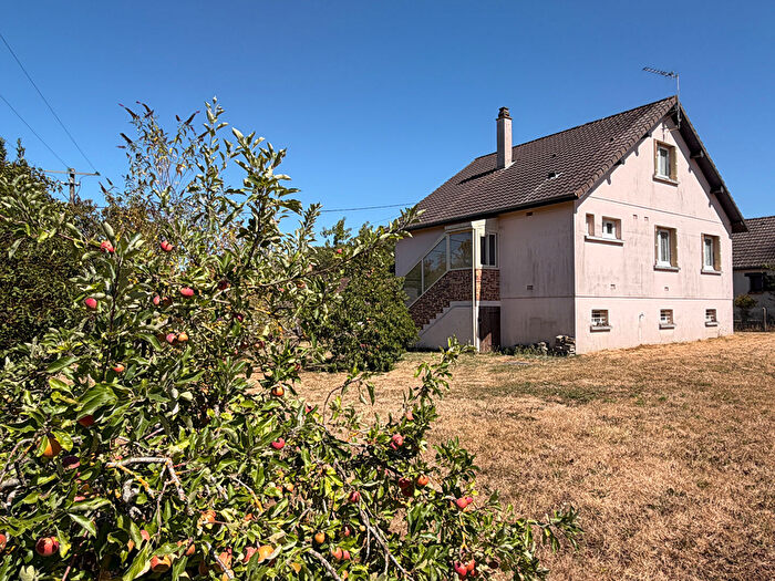 Maison 4 pièces à vendre - Grossuvre, Grossoeuvre
