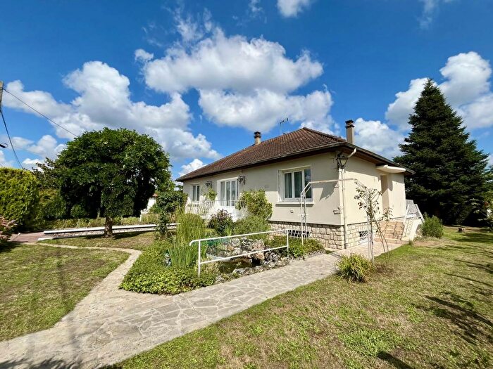 Maison à vendre - Saint-Pierre-lès-Nemours - 5 pièces - 3 chambres