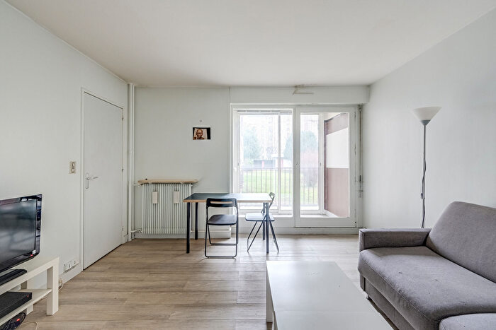 Appartement à vendre - Paris e , Jules Joffrin - 1 pièce