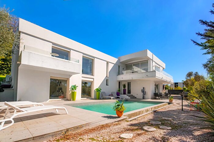 Maison 7 pièces à vendre - Le Cannet, Haut Cannet