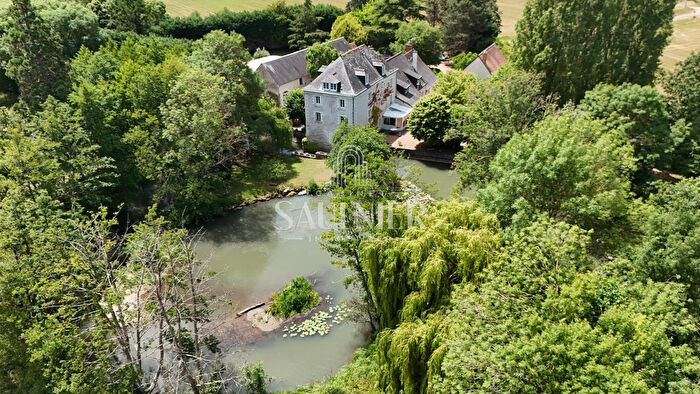 Maison 20 pièces à Chançay, à vendre