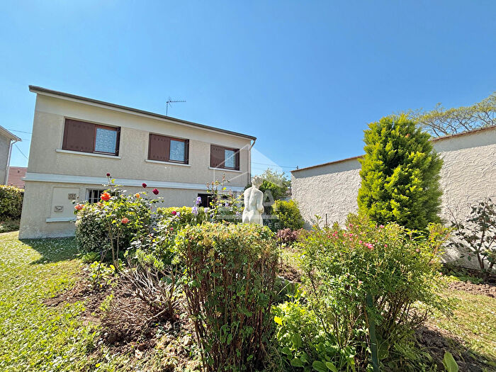 Maison à vendre - Pontault-Combault, Mairie, Rouxel - 5 pièces - 3 chambres