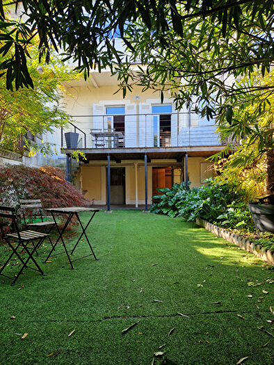 Périgueux - Maison 9 pièces à vendre