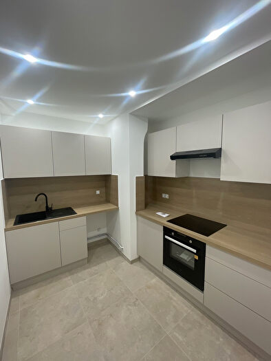 Appartement à louer - Orléans, Bourgogne, Saint-Euverte - 2 pièces - 1 chambre