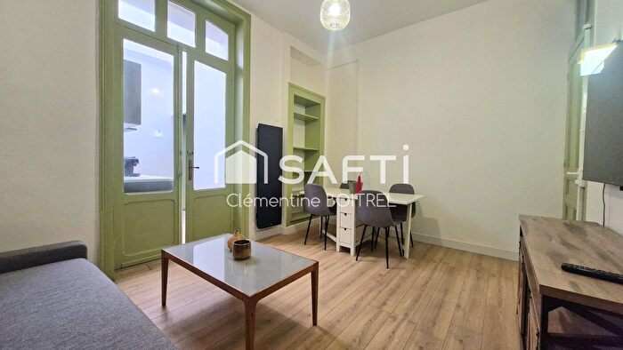 Appartement à vendre - Lille, Vieux Lille - 2 pièces - 1 chambre
