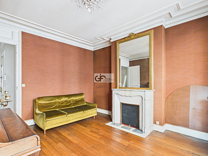 Appartement à vendre - Paris e , Porte de Saint-Cloud, Auteuil-Sud - 3 pièces - 2 chambres