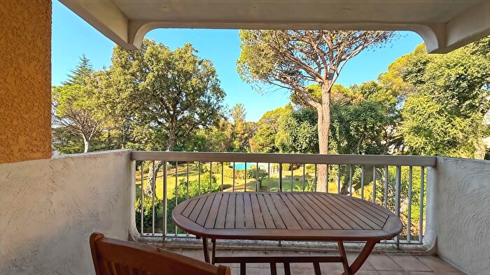 Appartement à vendre - Saint-Raphaël, Valescure, Vaulongue - 2 pièces - 1 chambre