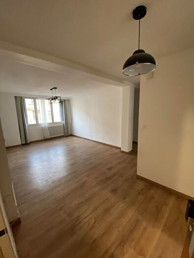 Appartement à louer - Saint-Étienne - 4 pièces - 3 chambres