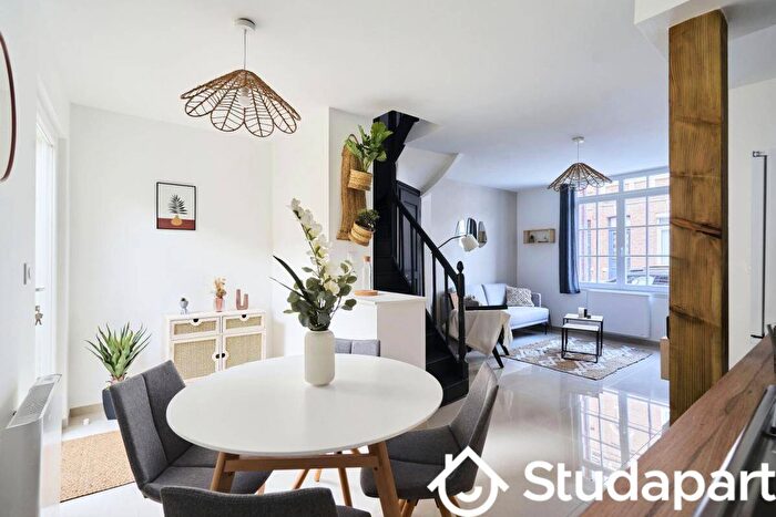 Appartement à louer - Saint Honoré-Jeanne dArc, Amiens - 1 pièce - 2 chambres