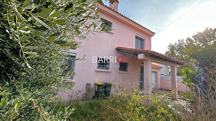 Maison à vendre - Sorède - 6 pièces - 4 chambres