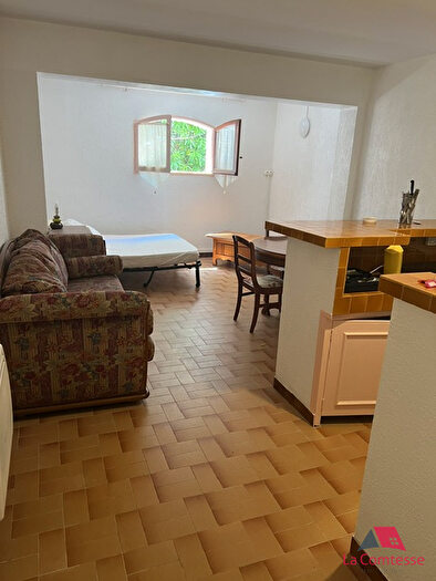Saint-Cyr-sur-Mer, Les Lecques, Caylar, Cap Saint-Louis, Plage : Appartement 1 pièce à vendre