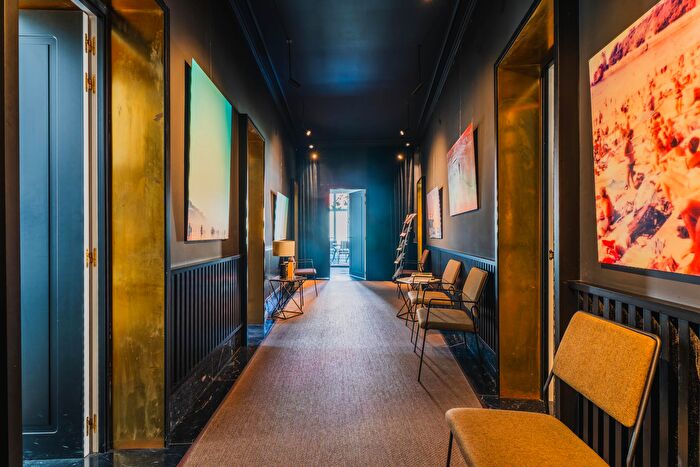 Appartement à vendre - Biarritz, Centre-ville Ouest - 6 pièces - 4 chambres