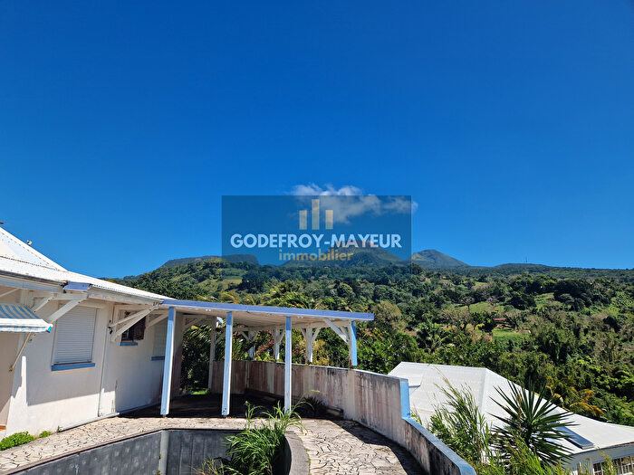 Maison à vendre - Saint-Claude - 4 pièces - 3 chambres