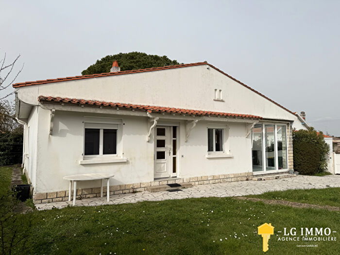 Maison à vendre - Saint-Georges-de-Didonne, Vallières - 6 pièces - 3 chambres