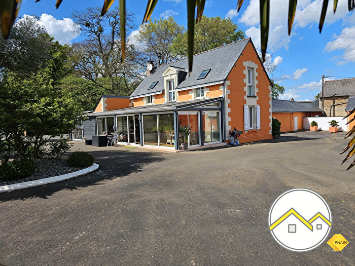 Maison à vendre - Châteaubriant, La Ferrière - 8 pièces - 3 chambres