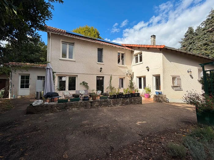 Maison 7 pièces à Saint-Bonnet-de-Bellac, à vendre