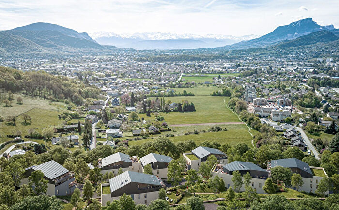 Appartement à vendre - Saint-Alban-Leysse - 3 pièces - 2 chambres