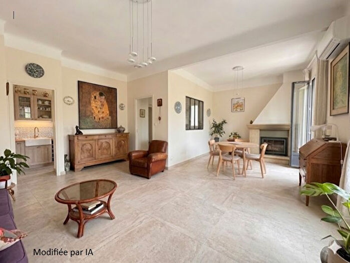 Maison à vendre - Aix-en-Provence, Pont de lArc - 8 pièces - 5 chambres