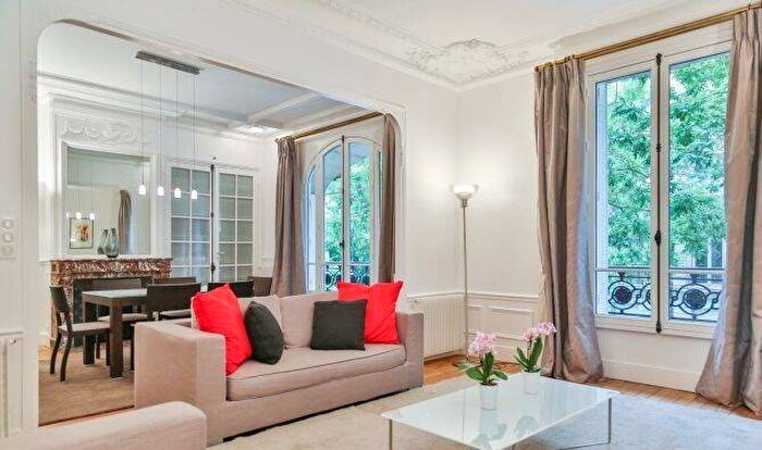 Appartement à louer - Paris ème arrondissement - 4 pièces - 2 chambres