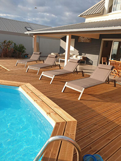 Maison à vendre - Saint-Paul, Saint-Gilles les Bains - 7 pièces - 5 chambres