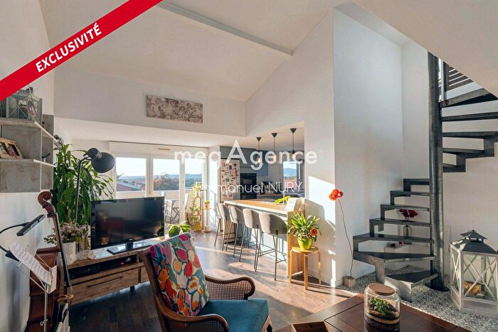 Saint-Genis-les-Ollières - Appartement 4 pièces à vendre