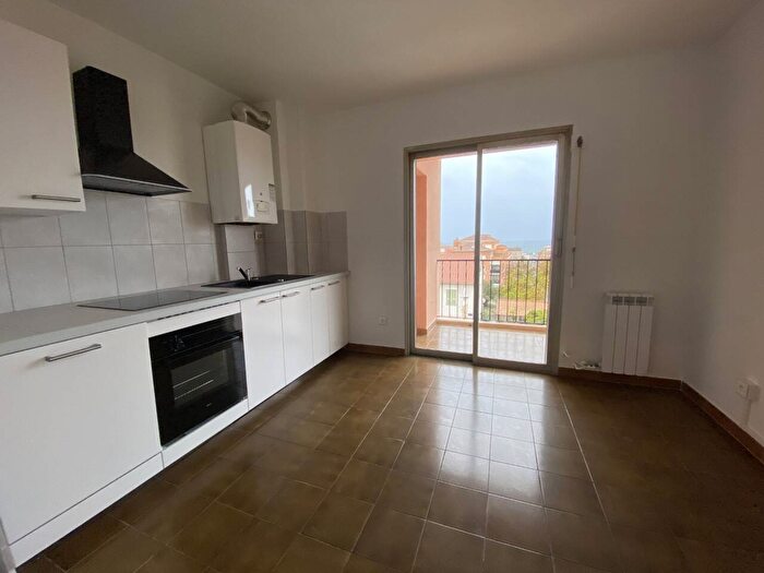 Appartement 4 pièces à louer à Sari-Solenzara