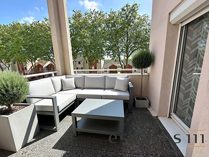 Montigny-le-Bretonneux, La Sourderie Nord : Appartement 4 pièces à vendre