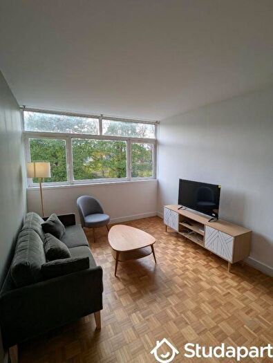 Village, Évry-Courcouronnes : Appartement 1 pièce à louer