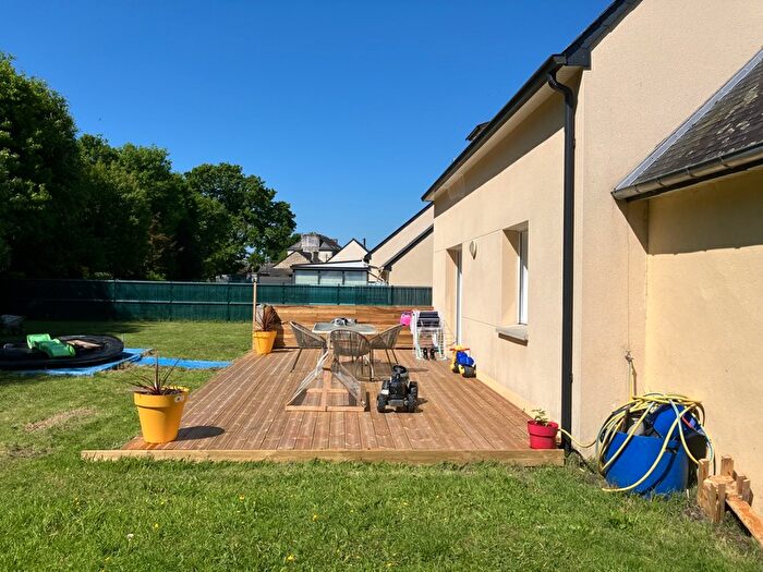 Maison à vendre - Plounévez-Quintin - 5 pièces - 4 chambres