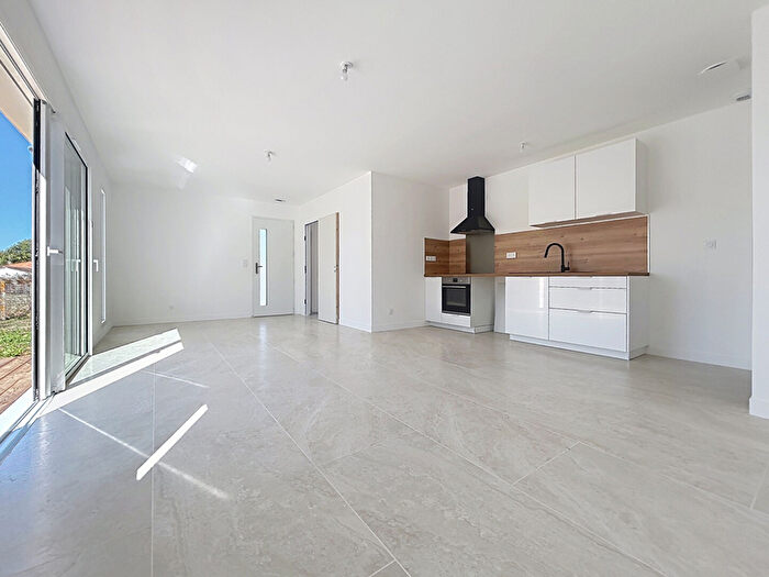 Maison 5 pièces à Rochefort, Rochefort Ouest, à vendre