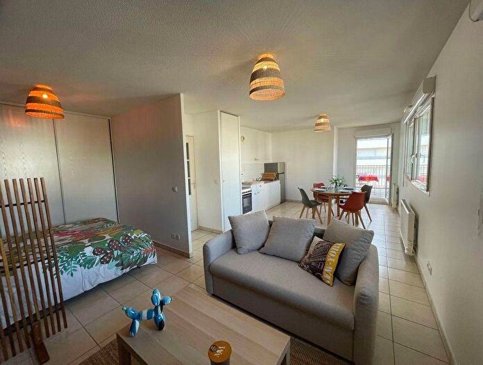 Appartement à louer - Villeurbanne - 1 pièce - 1 chambre