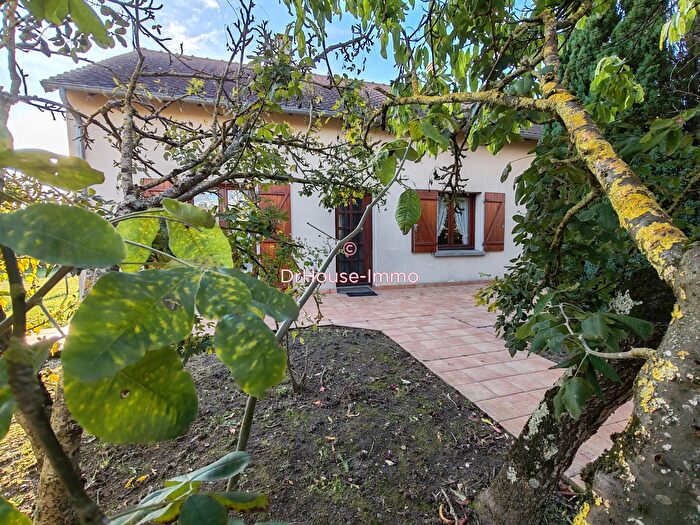 Maison à vendre - Les Ormes - 3 pièces - 2 chambres