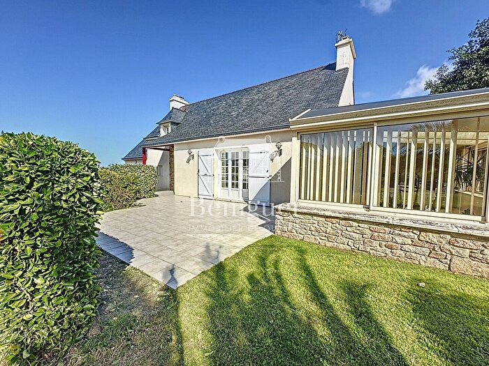 Maison à louer - Ploudalmézeau - 5 pièces - 3 chambres