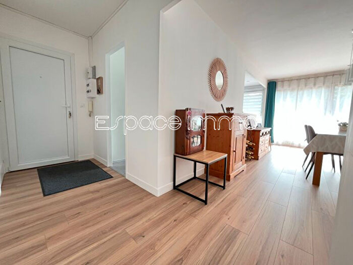 Appartement à vendre - Maromme - 4 pièces - 2 chambres