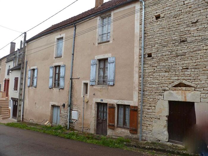 Maison à vendre - Arcy-sur-Cure - 5 pièces - 2 chambres