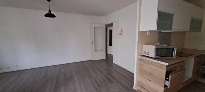 Appartement à louer - Aqueduc Sud, Plaisir - 2 pièces - 1 chambre