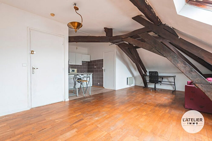 Appartement à vendre - Épernay, Centre-ville - 1 pièce