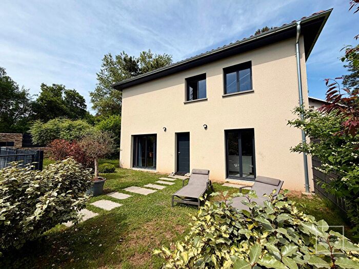 Est, Saint-Cyr-au-Mont-dOr : Maison 4 pièces à louer