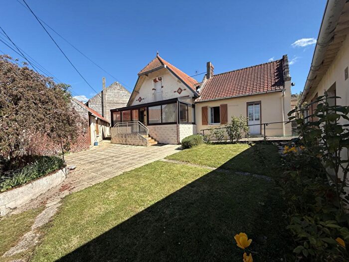 Maison à vendre - Ville - 5 pièces - 3 chambres
