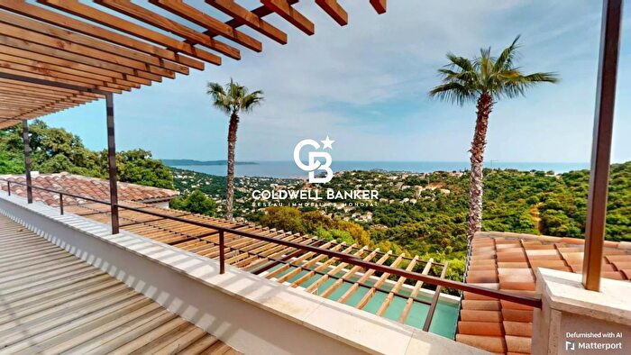 Maison à vendre - Cavalaire-sur-Mer, Castillane, Vivards, Roseraie, Rigaud, Cros de Mouton - 7 pièces - 7 chambres